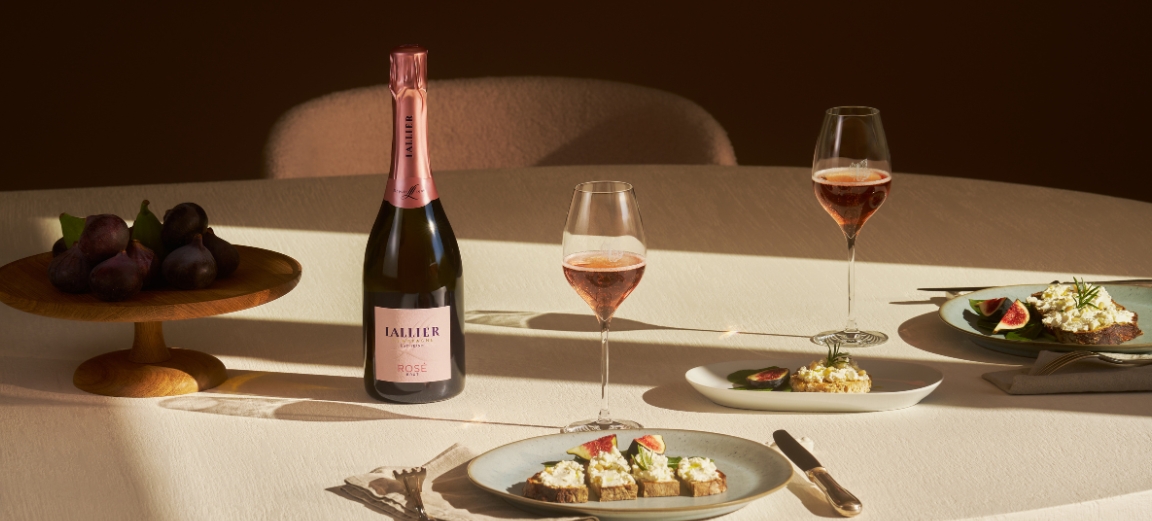 Discover the Delicate Harmony of Rosé Champagne